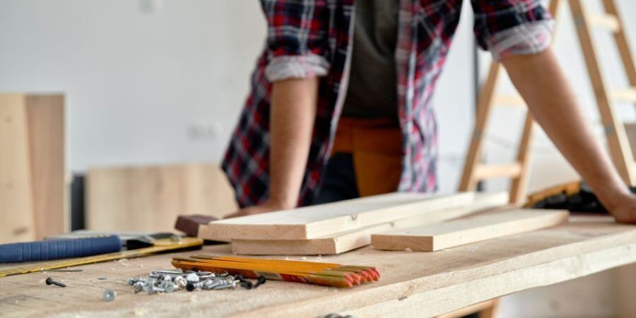 How to Design the Perfect Man Cave Workshop for DIY Enthusiasts